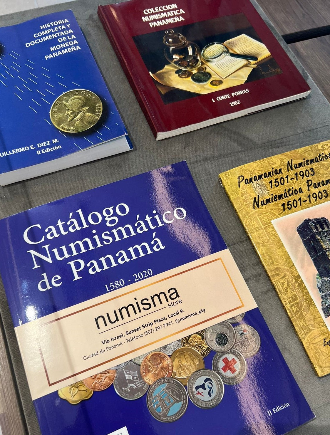 Libros y catálogos – NumismA Store